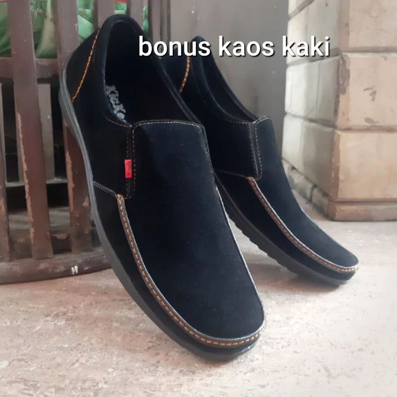 Jual Sepatu Casual Kickers Slip On Pria, Sepatu Kicker Cansual Pria ...