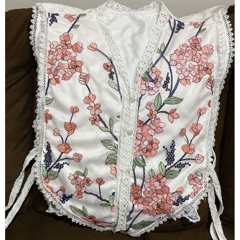 Jual Vest Brukat Flower | Vest Valentino Garden | Shopee Indonesia