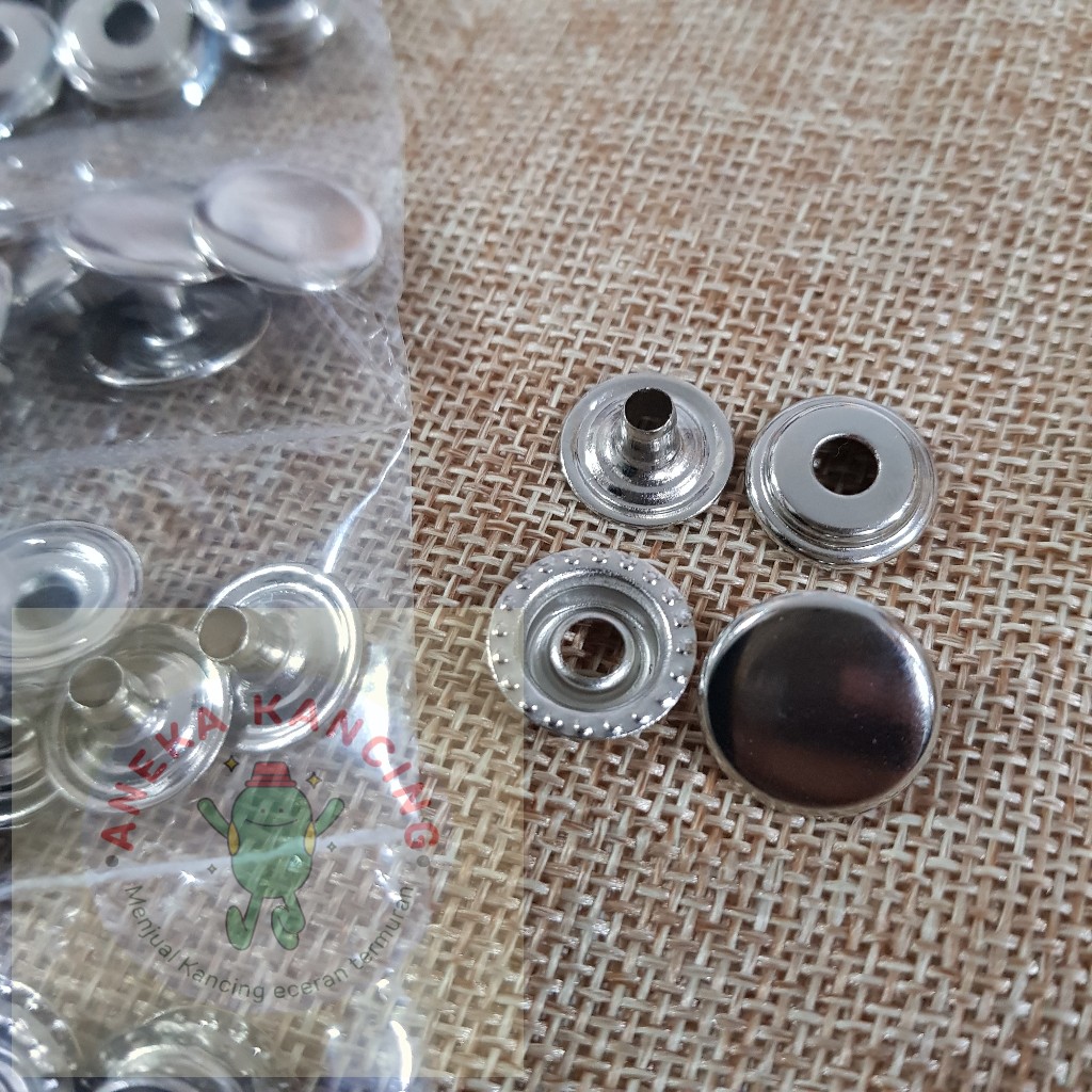 Jual [20pcs] Kancing Jepret Besi Nikel Polos Ukuran 15mm - Kancing ...