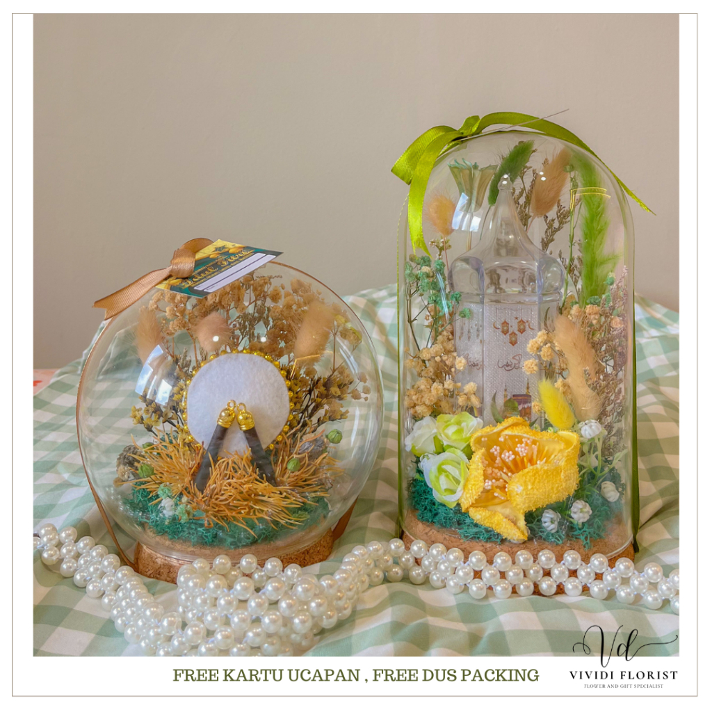 Jual [READY] Hana Yara Kubah Glass Dome Buket Bloom Box Bunga Hampers ...