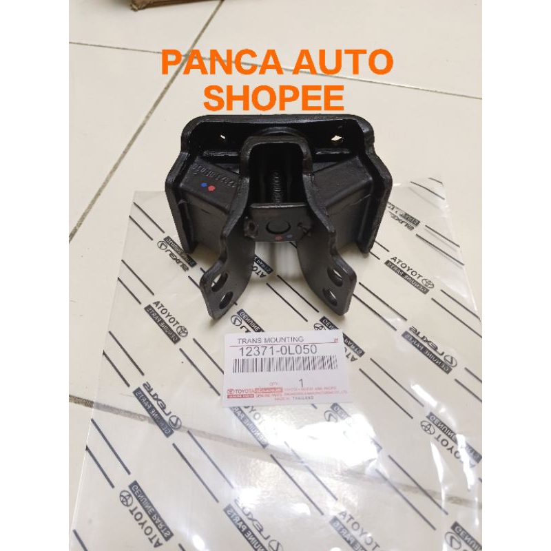 Jual Transmisi mounting toyota Innova diesel solar Ori | Shopee Indonesia