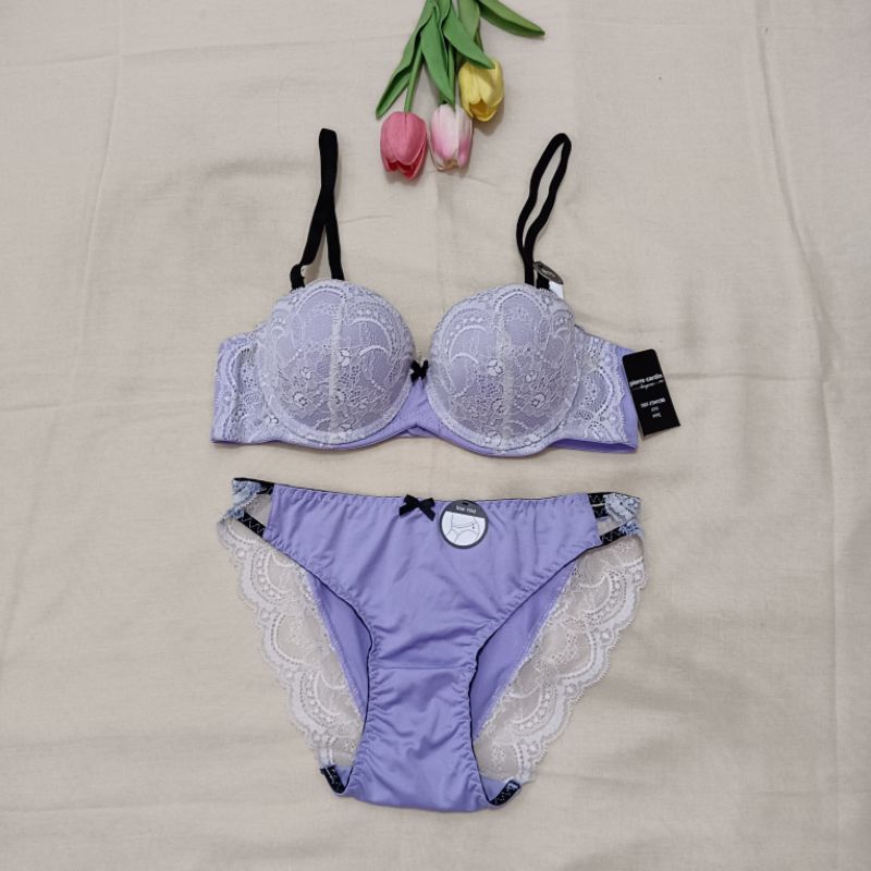 Jual Sale Bra pierre Cardin kawat busa sedang model Half Cup uk 32b ...