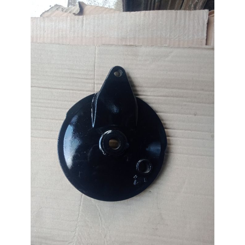 Jual tutup rem panel belkang motor yamaha RK king asli original ...