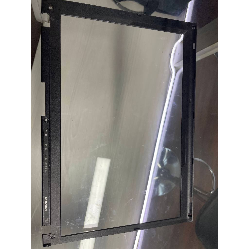 Jual Casing LCD Bezel Depan Frame LCD Laptop Lenovo ThinkPad T61 ...