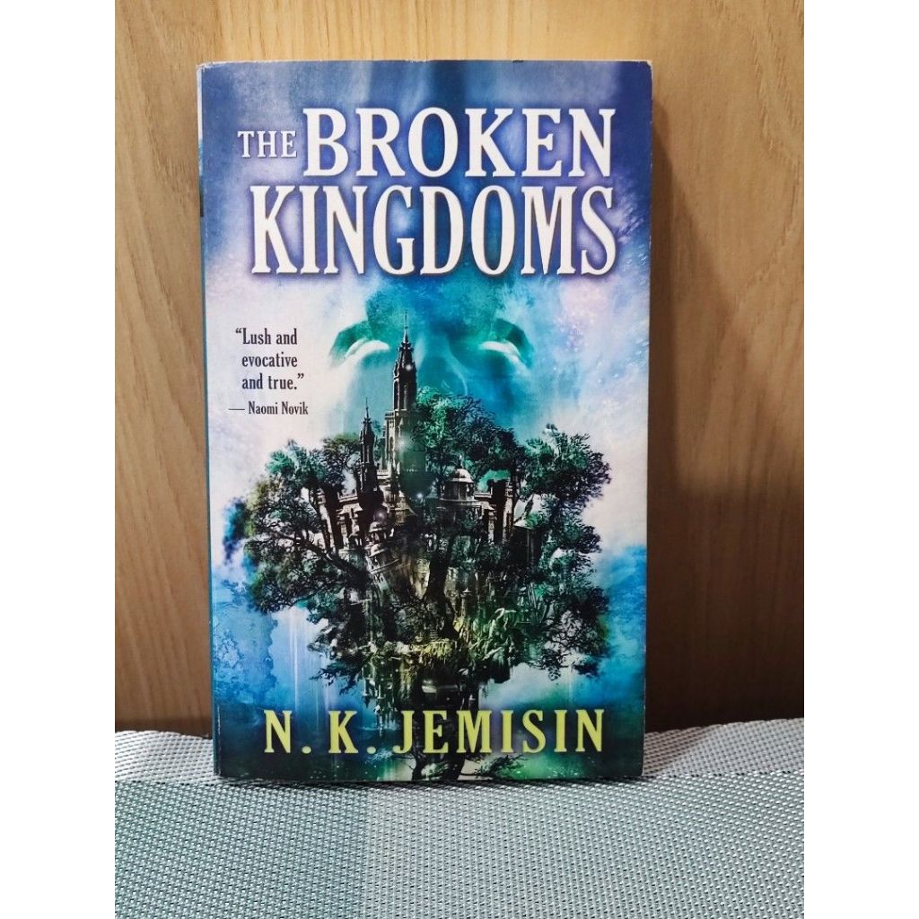 Jual [ENGLISH] BESTSELLER BUKU NK JEMISIN INHERITANCE TRILOGY - THE BROKEN KINGDOMS [ORIGINAL ...