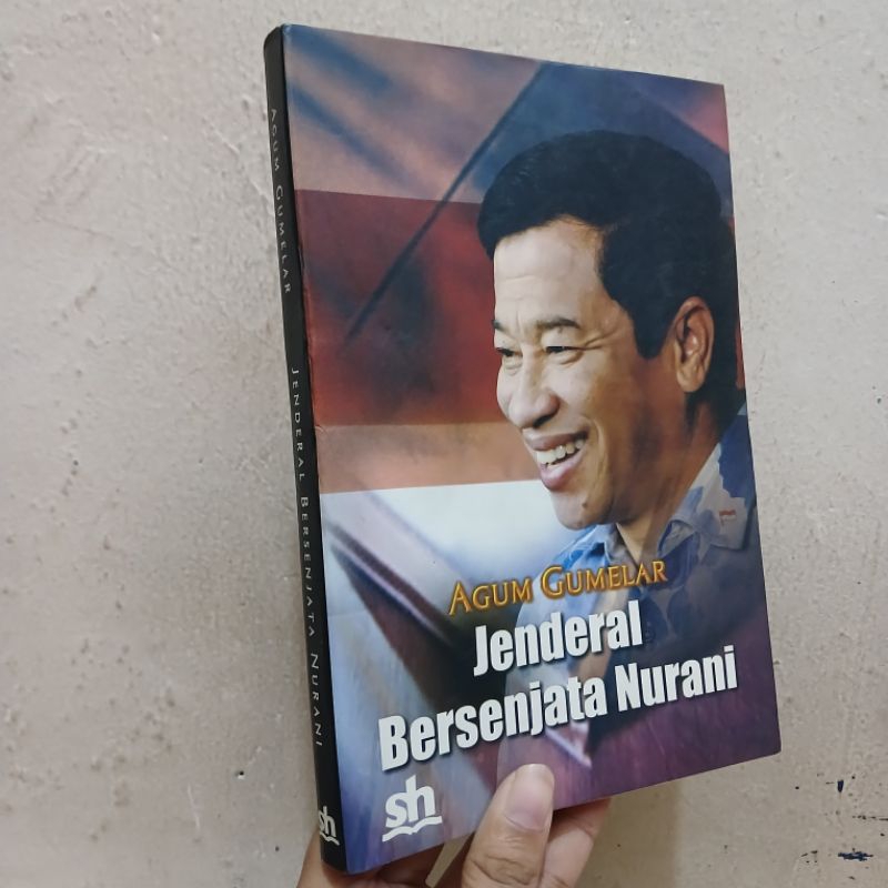 Jual Agum Gumelar : Jenderal Bersenjata Hati Nurani | Retno Kistiati ...