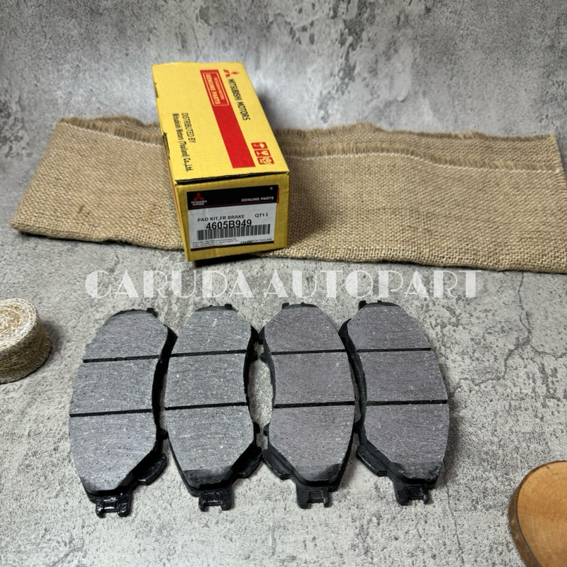 Jual Brake pad kampas rem depan Mitsubishi Xpander 4605B949 | Shopee Indonesia