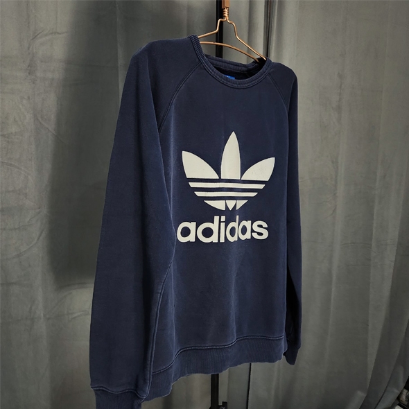 Jual Adidas Crewneck Big Logo (Navy) | Shopee Indonesia