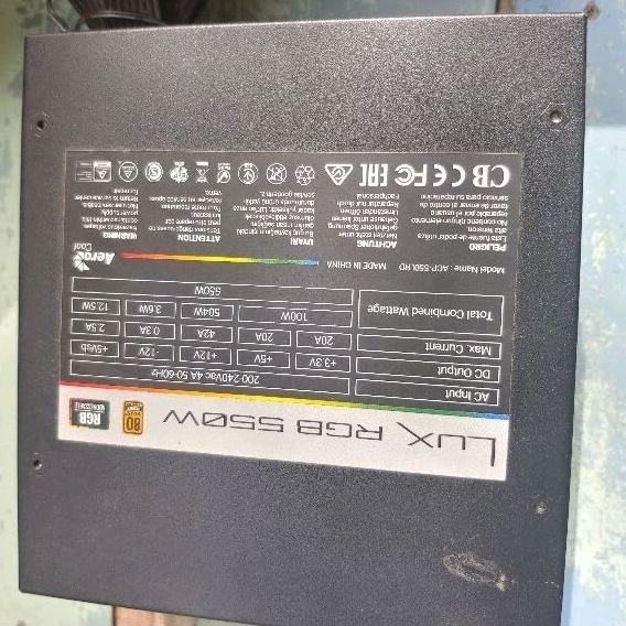 Jual PSU AEROCOOL lux 550W rgb 80+ | Shopee Indonesia
