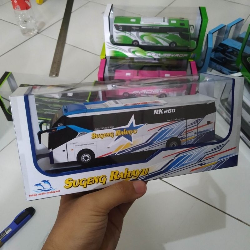 Jual Miniatur Bis Kertas Papercraft Bus Sugeng Rahayu SR2 atb 7008 ...