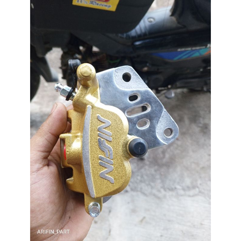 Jual BREKET KALIPER MX KING DISK 300 BREKET KALIPER NISlN R.C.B MX KING ...