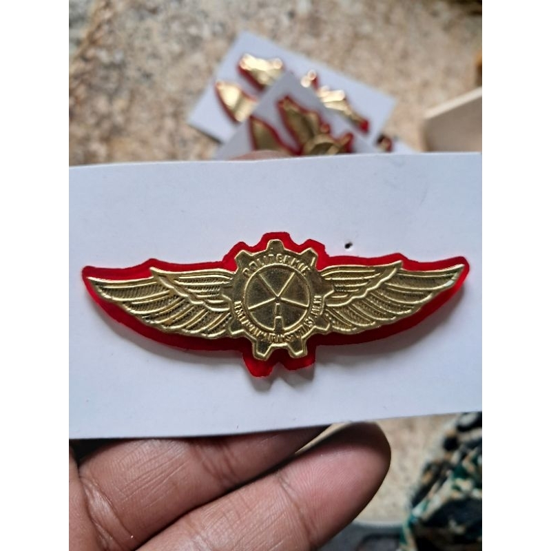 Jual wing pktj begron merah pengait paku kupu | Shopee Indonesia