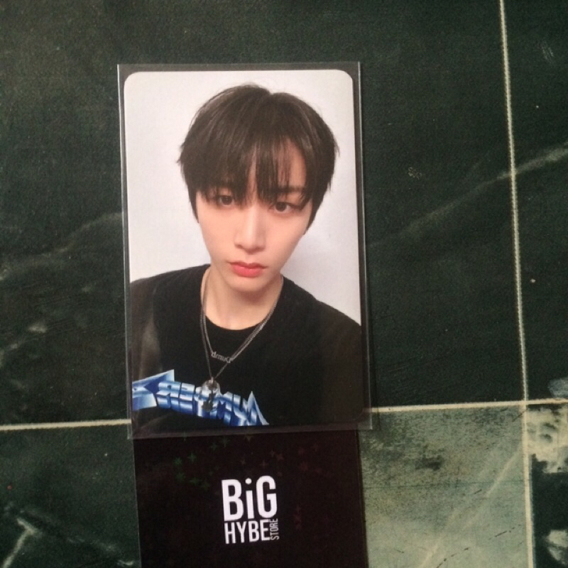 Jual PC TAESAN Boynextdoor Redi Ina | Shopee Indonesia