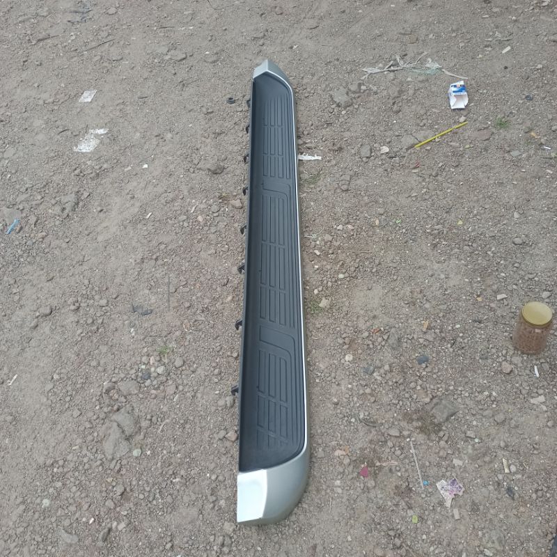 Jual cover injakan foot step Fortuner vrz kanan silver | Shopee Indonesia