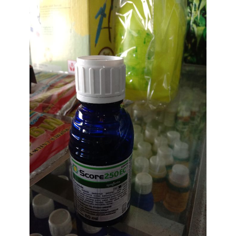 Jual obat pertanian fungisida Score 250ec 80ml | Shopee Indonesia