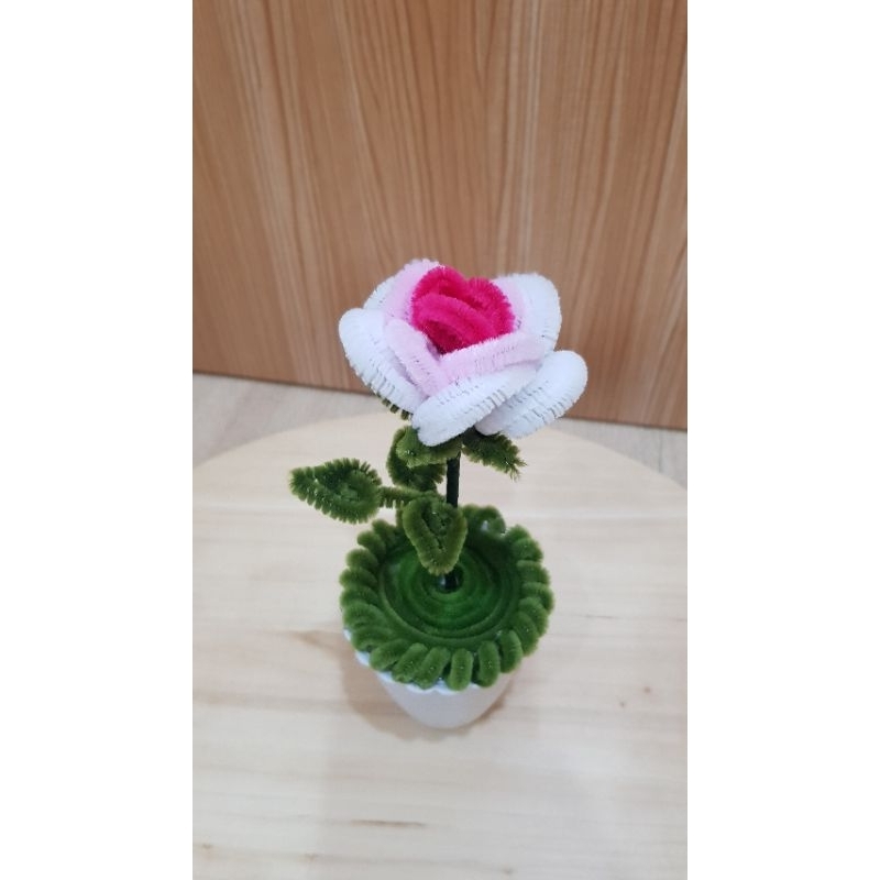 Jual BUNGA DARI KAWAT BULU/BUNGA KAWAR HANDMADE/PIPE CLEANER FLOWER ...