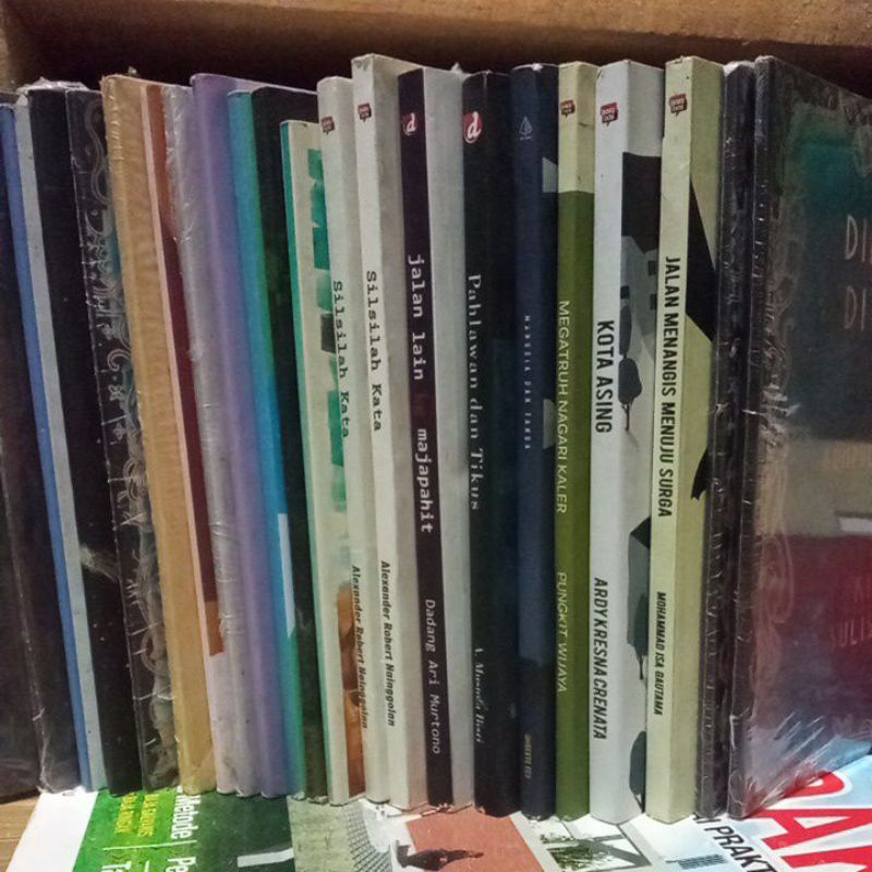 Jual Buku puisi. | Shopee Indonesia