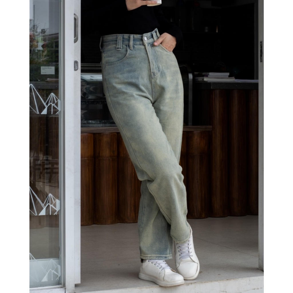 Jual Myrubylicious HAYVA DENIM PANTS KODE 68 | CELANA WANITA | Shopee ...