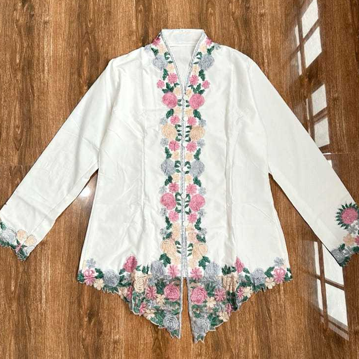 Jual ATASAN KEBAYA ENCIM BORDIR BUNGA MAWAR/KEBAYA WISUDA//KEBAYA ENCIM ...