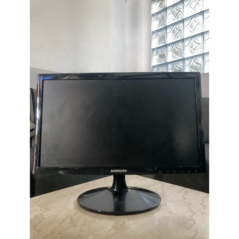 Jual Monitor Samsung 19 inch (second) | Shopee Indonesia