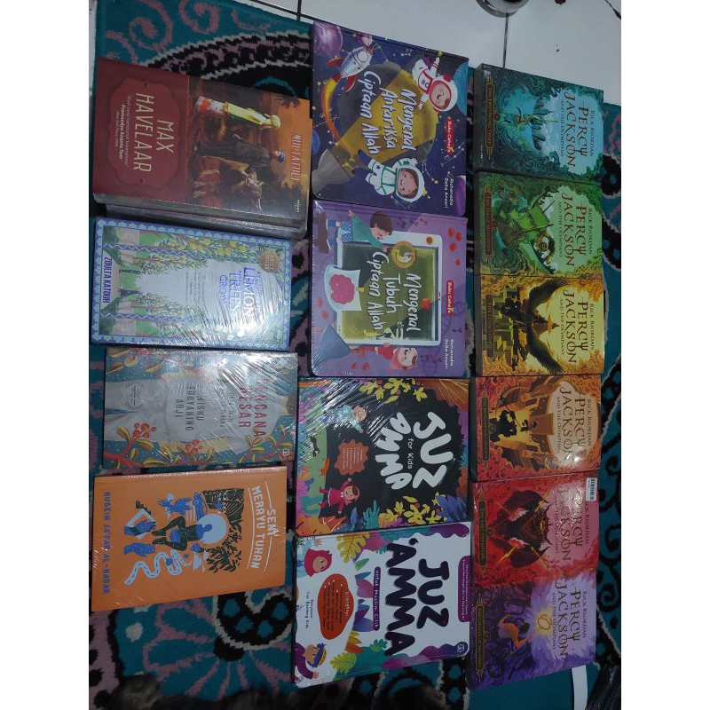 Jual Paket Buku 1kg semesta | Shopee Indonesia
