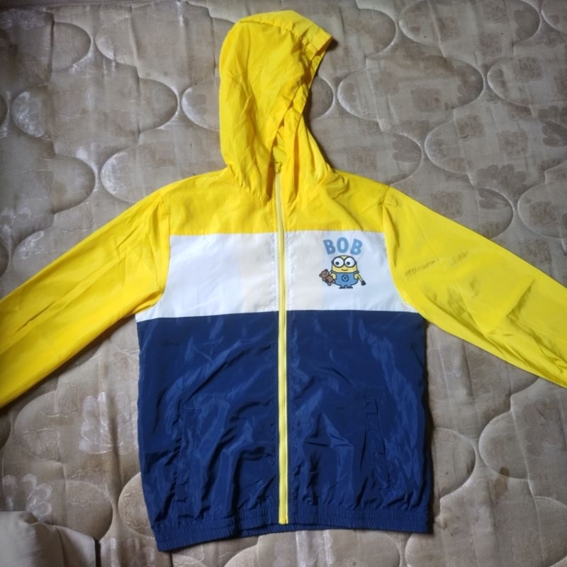 Jual jaket Despicable Me Minion Made | Shopee Indonesia