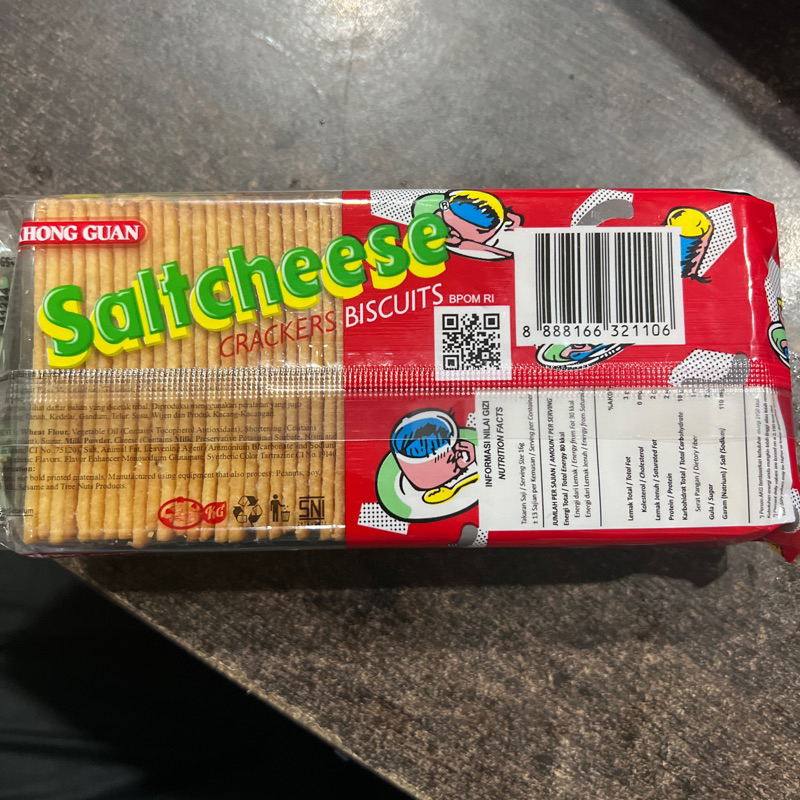 Jual Biskuit Khong Guan Saltcheese Crackers | Shopee Indonesia