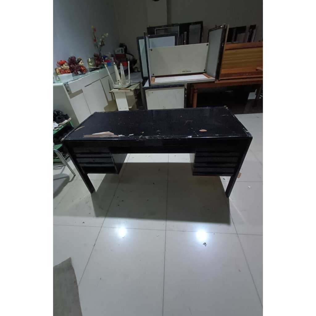 Jual MEJA KANTOR MINIMALIS SECOND SEKEN BEKAS UKURAN 155X69X73 | Shopee ...