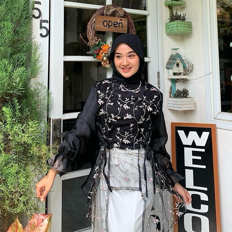 Jual Seyhaofficial - Kalina Outer Flowie Kutubaru Brukat Mix Organza ...