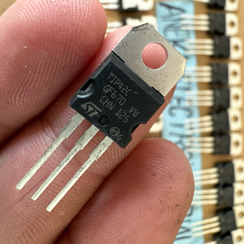 Jual TIP 42 ORIGINAL ST TRANSISTOR TIP42 | Shopee Indonesia