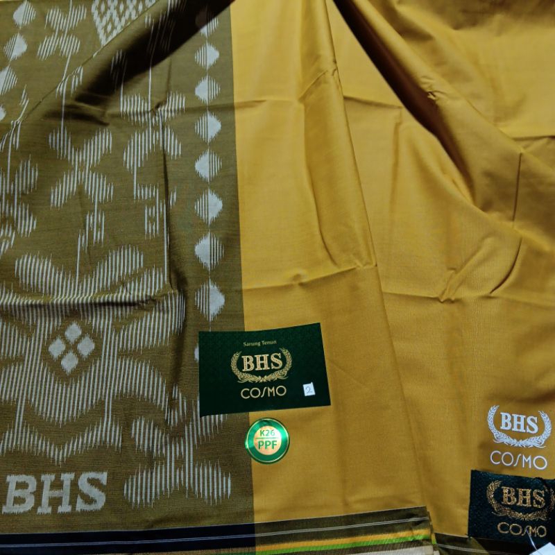 Jual SARUNG BHS COSMO GOLD K26 PPF 2 KUNING POLOS | Shopee Indonesia