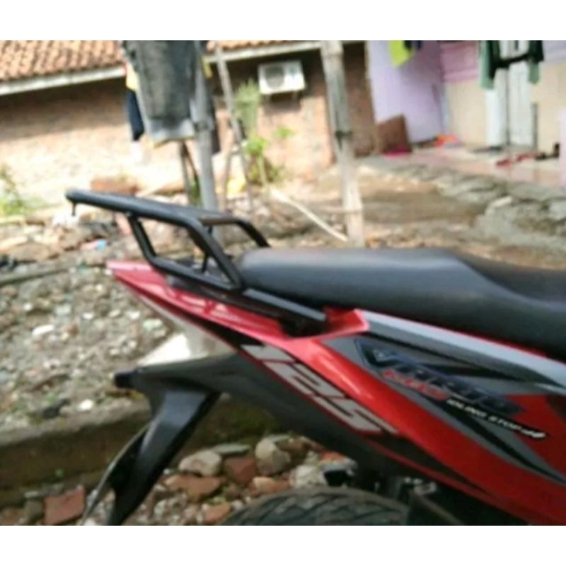 Jual BEHEL BOX BREKET BOX VARIO 150 | Shopee Indonesia