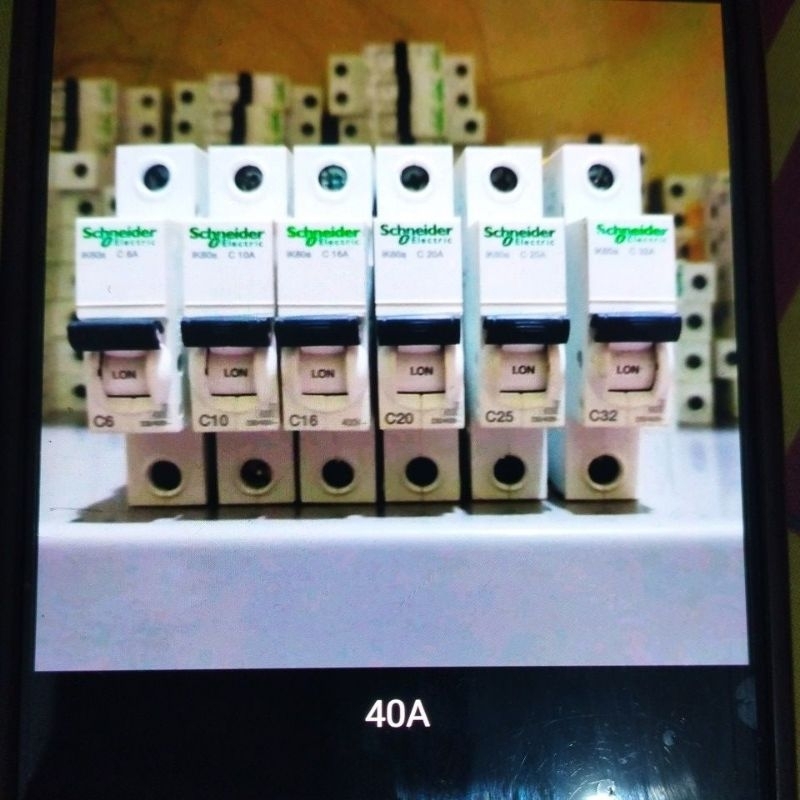 Jual MCB SCHNEIDER 1 PHASE IK60A 40 AMPERE 1P40A | Shopee Indonesia