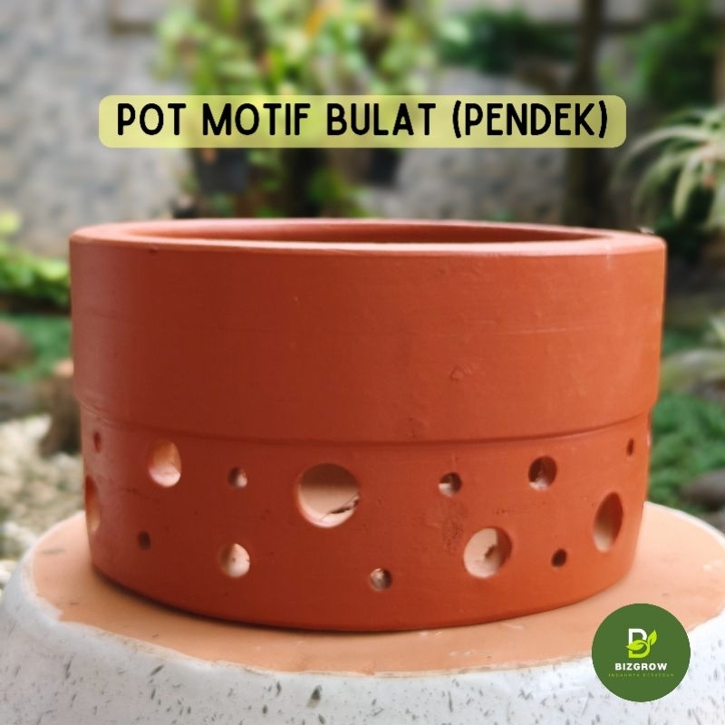 Jual Pot Tanah Liat D20 Corak Bulat Berlubang | Pot Silinder | Vas ...