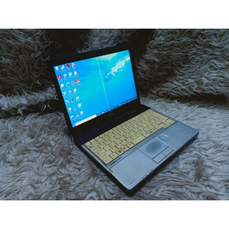 Jual Notebook Fujitsu Lifebook P771 Ram 4gb HDD 250gb core i5 murah ...