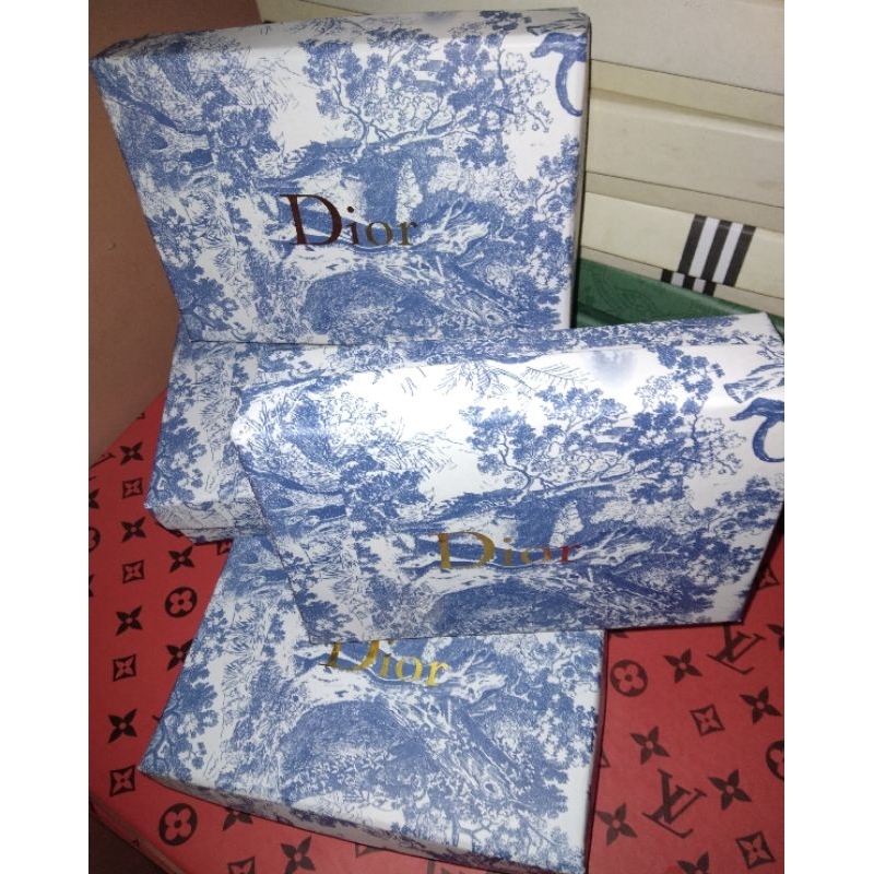 Jual box packing dompet diora ukuran 16x11x4 cm | Shopee Indonesia