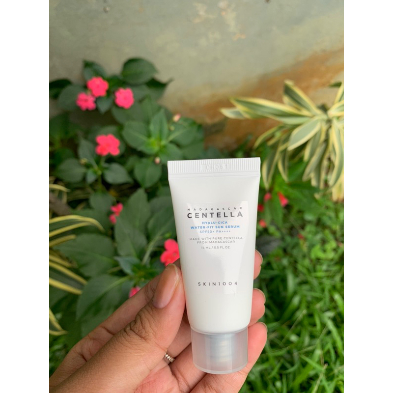 Jual SKIN1004 Madagascar Centella Hyalu cica water fit sunscreen spf 50 ...