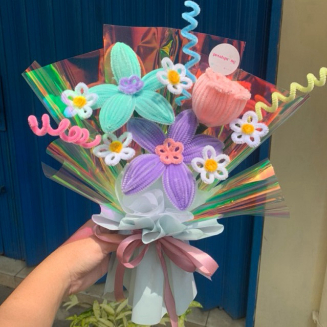 Jual pipe cleaner bouquet || buket bunga kawat bulu || buket wisuda ...