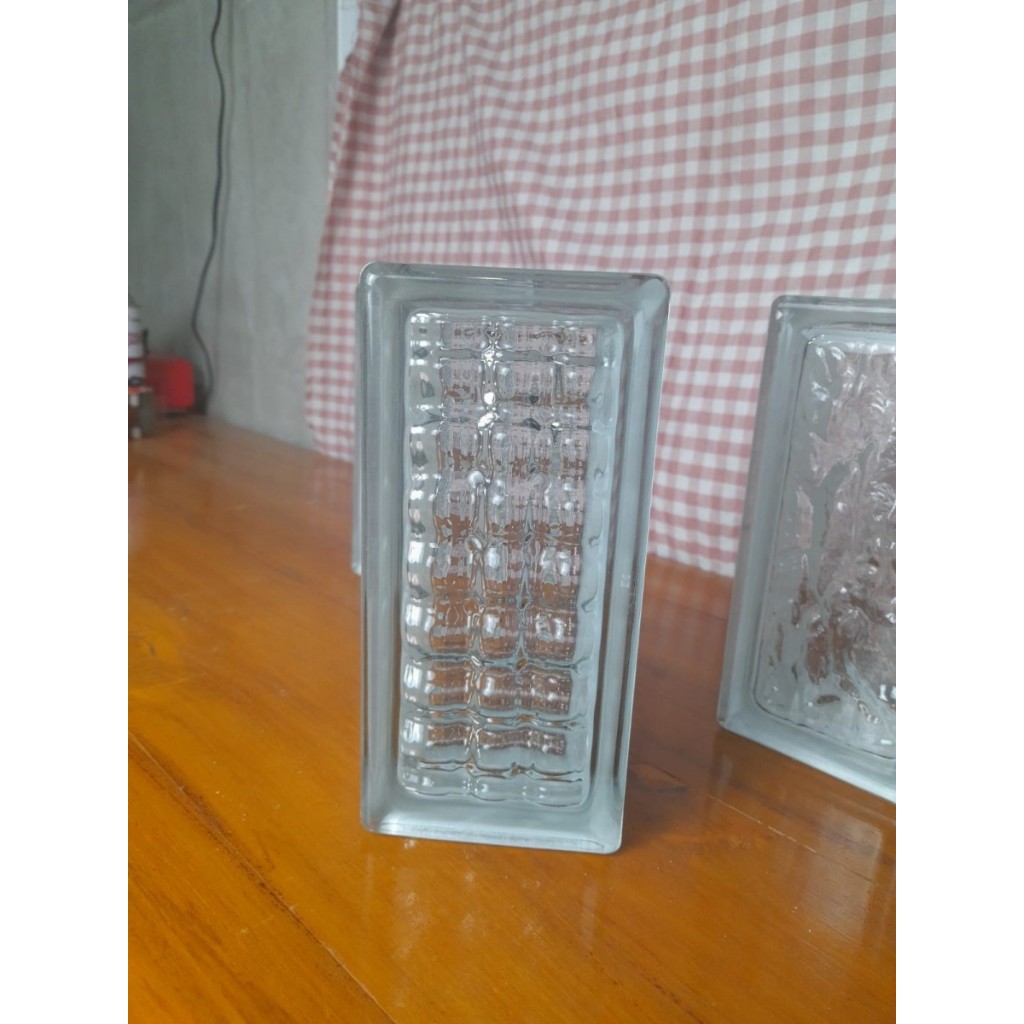Jual MULIA GLASSBLOCK BATA CANDI 19X9CM - 1 DUS | Shopee Indonesia