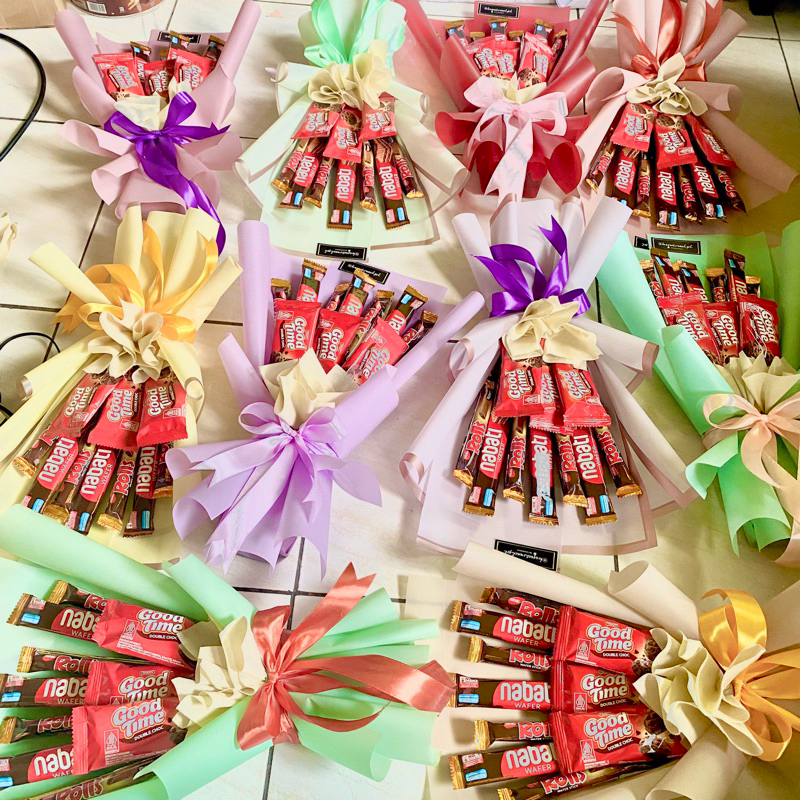 Jual Bouquet Buket Bucket Snack Jajan Bunga Untuk Wisuda Kado Hadiah ...