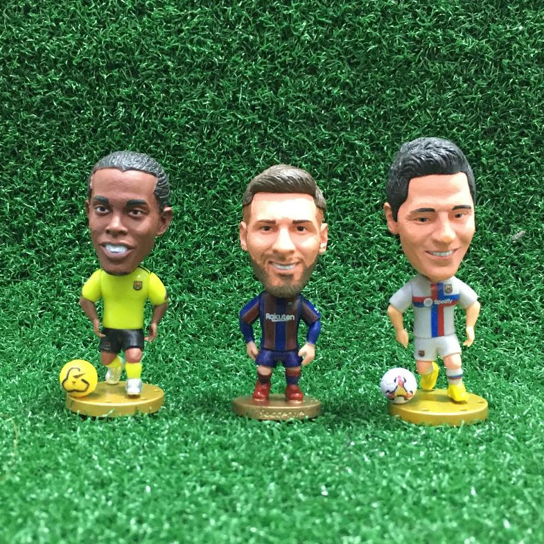 Jual Figure miniatur pemain bola soccerwe kodoto messi Lewandowski suarez valdes | Shopee Indonesia
