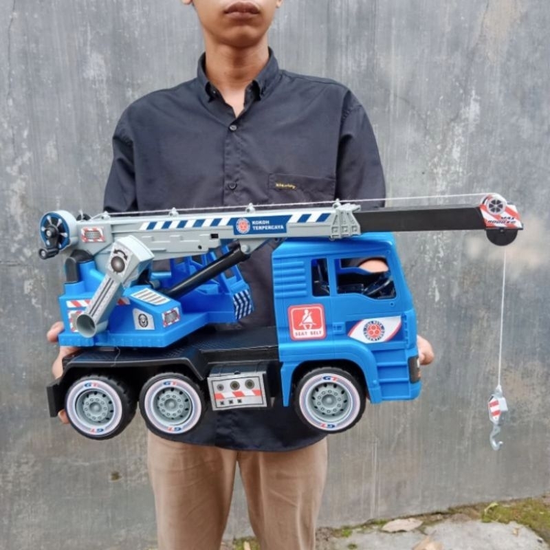 Jual Mainan Mobil Truk Crane Besar - Mobilan Truk Crain Jumbo Koleksi ...
