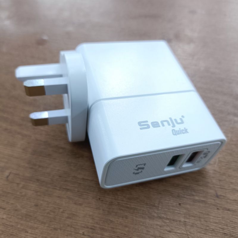 Jual Charger Luar Negeri Kaki tiga, kaki Gepeng 2 USB Senju Fast Charge ...