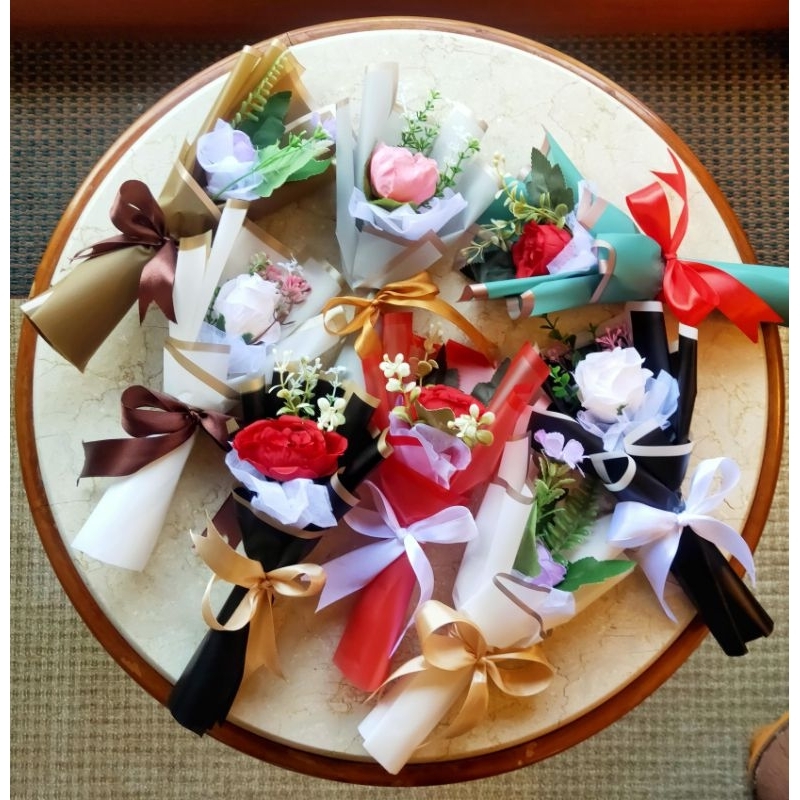 Jual [Whimsyinbloom] READY STOCK Single bouquet Buket bunga Mini Satu ...