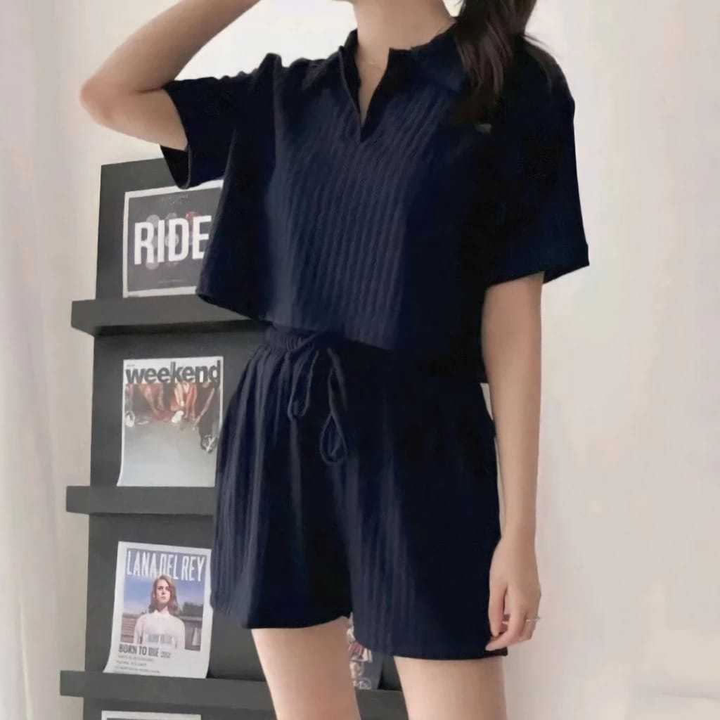 Jual PROMO !!! Setelan Crop Top Wanita Korean Style One Set Knit Hornet ...