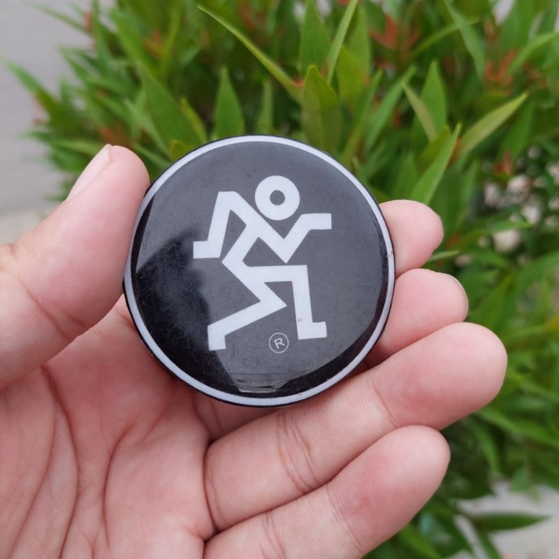 Jual logo mackie | emblem mackie | label mackie | stiker mackie ...