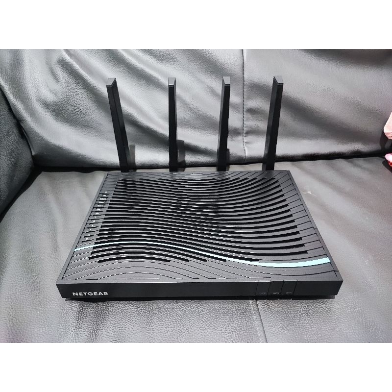 Jual Netgear Nighthawk X8 AC5300 Tri-Band R8500 WiFi Router - Bekas ...