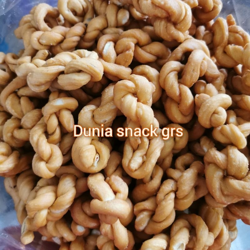 Jual Pluntir polos 1Kg rasa manis gurih / Plintiran / Untir untir / Kue ...