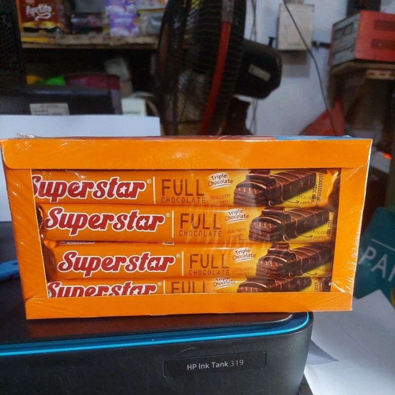 Jual Superstar Roma Wafer Coklat Box SUPER STAR isi 20 pcs KEMASAN ...