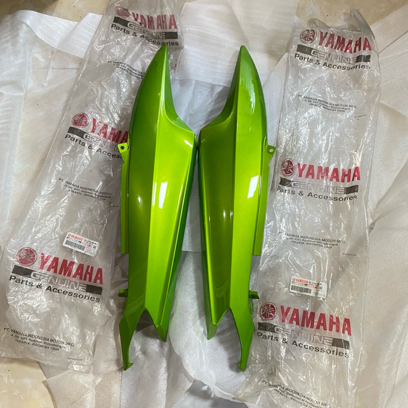 Jual YAMAHA ORIGINAL Cover Body Belakang Bodi Halus Kanan Kiri Yamaha ...